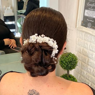 Flora Hair and Beauty Salon